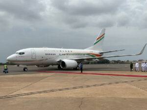 Why Ghana needs a new presidential jet : a look at Presidential jets of ...